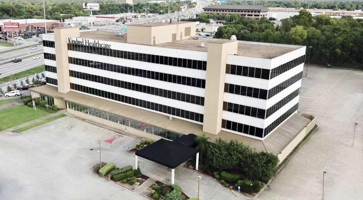 Commercial Real Estate Company - Central Management, Inc.